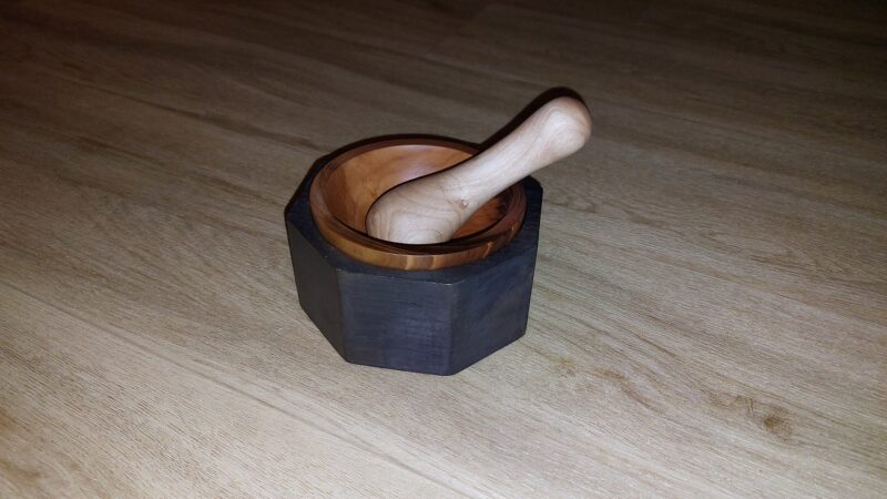 Mortier et Pilon – WoodFrog Workshop